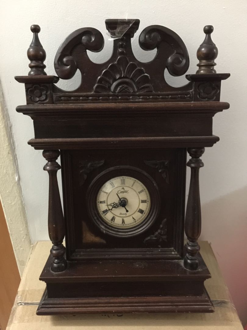 Vintage Clock olden wooden, Hobbies & Toys, Collectibles & Memorabilia ...