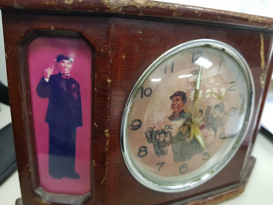 Antique Wooden case Mao clock, Hobbies & Toys, Memorabilia ...