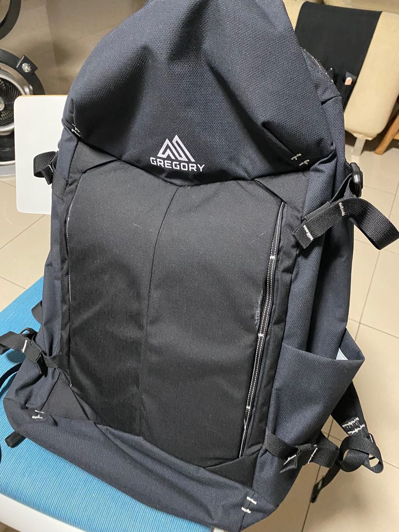 Gregory Backpack compass 30, Sports Equipment, Hiking & Camping on ...