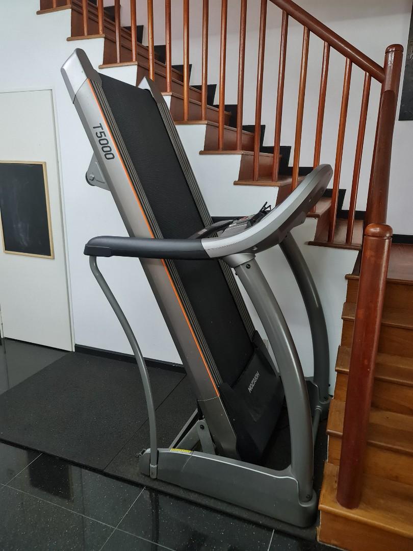 Heavy Duty Gym Treadmill Made in Germany, Sports Equipment, Exercise ...