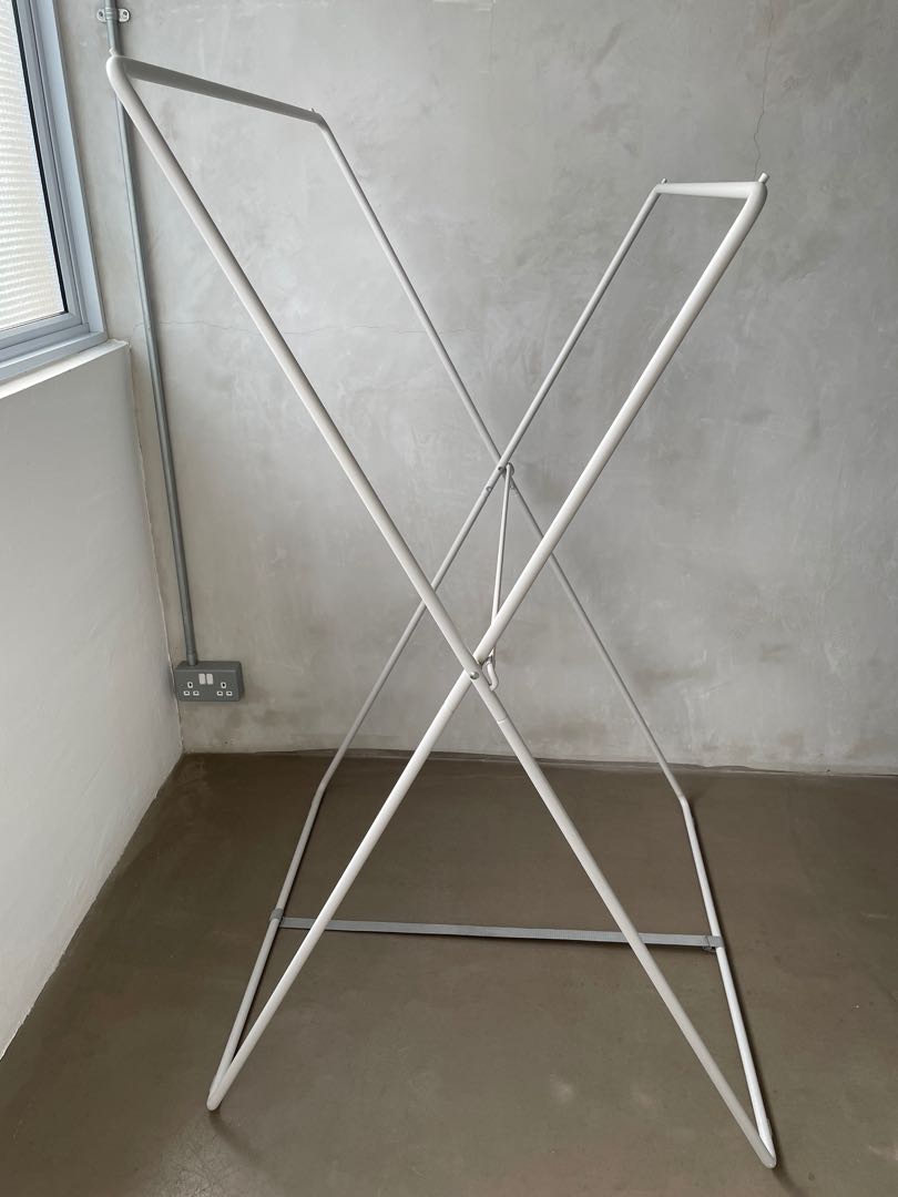 MUJI Laundry Drying Rack, Furniture & Home Living, Home Improvement ...