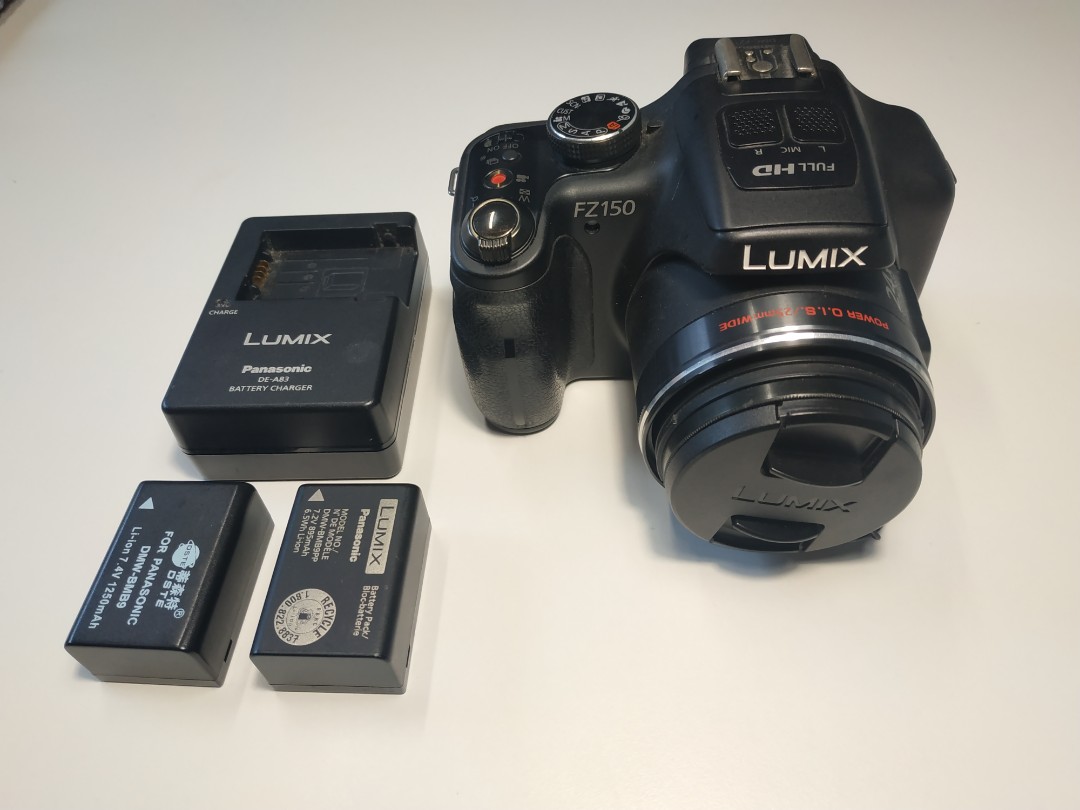 PANASONIC Lumix FZ150 Camera - superzoom X24 Leica lens., Photography ...