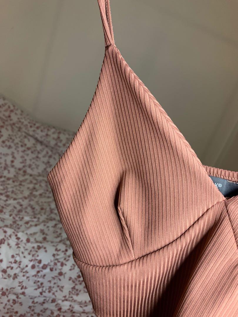 Primark Pink Mini Top, Women's Fashion, Tops, Sleeveless on Carousell