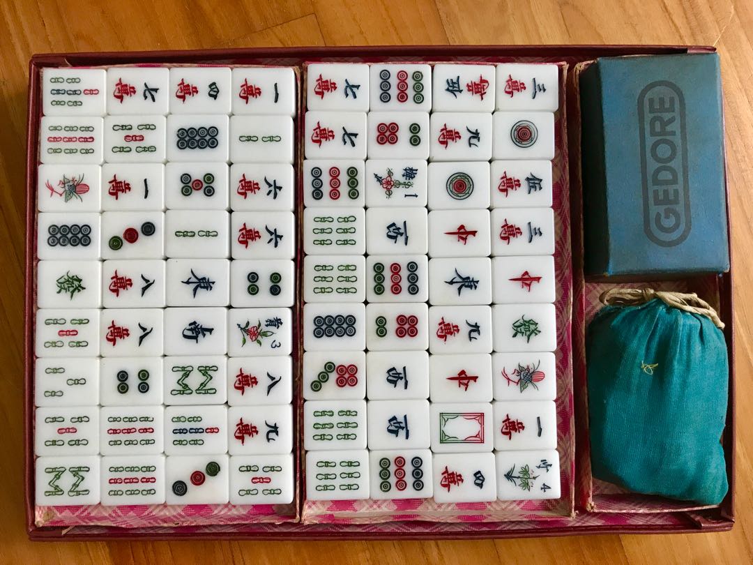 Rare Made In Singapore 1960s Mahjong Set, Hobbies & Toys, Memorabilia ...