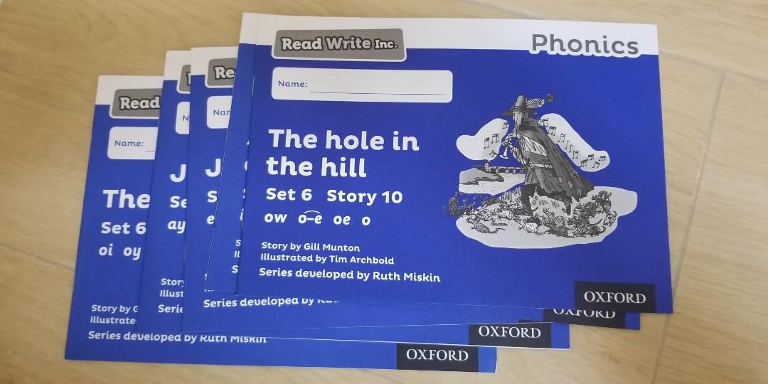 RWI Blue Set 6, 興趣及遊戲, 書本 & 文具, 小說 & 故事書 - Carousell