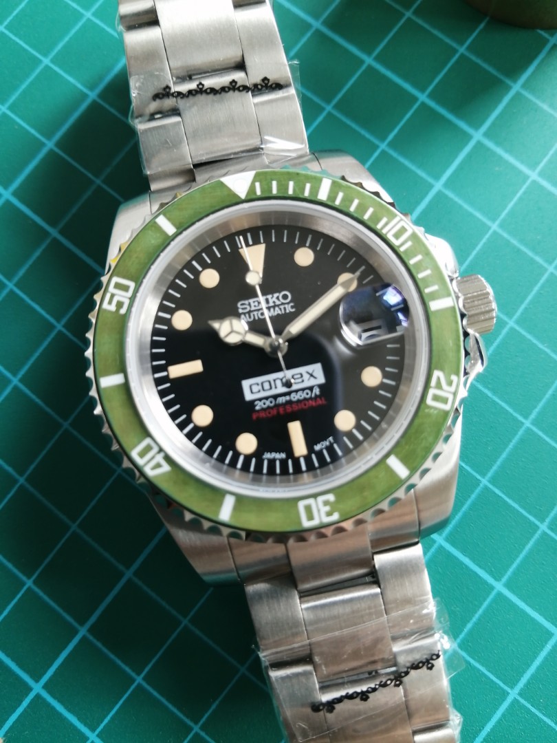 Seiko Mod - Vintage Seiko Build (Green), Men's Fashion, Watches ...