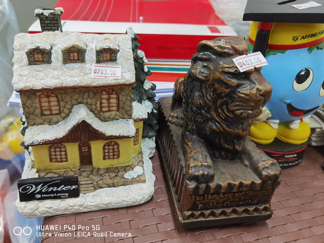 Tabung bank bank lama, Hobbies & Toys, Collectibles & Memorabilia ...