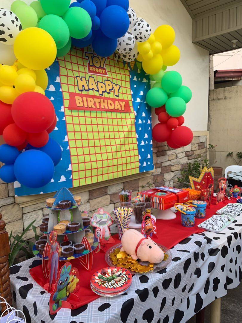 Toy story tarp, Babies & Kids, Infant Playtime on Carousell