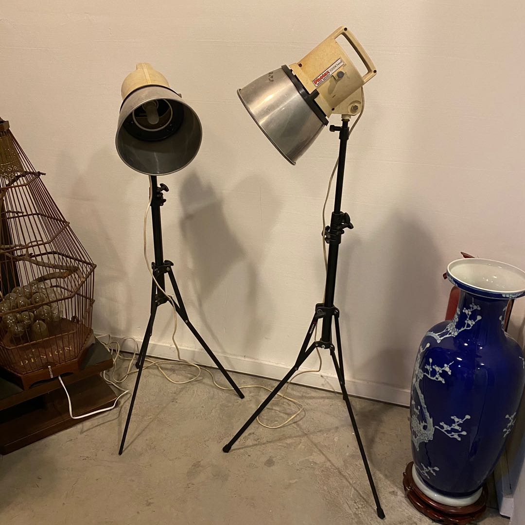 2 Vintage Retro Spotlight - Rustic Standing Tripod Lightings, Furniture ...