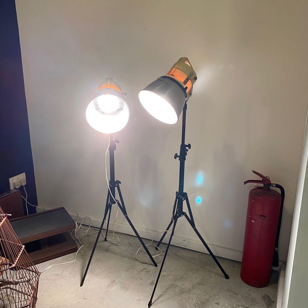 2 Vintage Retro Spotlight - Rustic Standing Tripod Lightings, Furniture ...