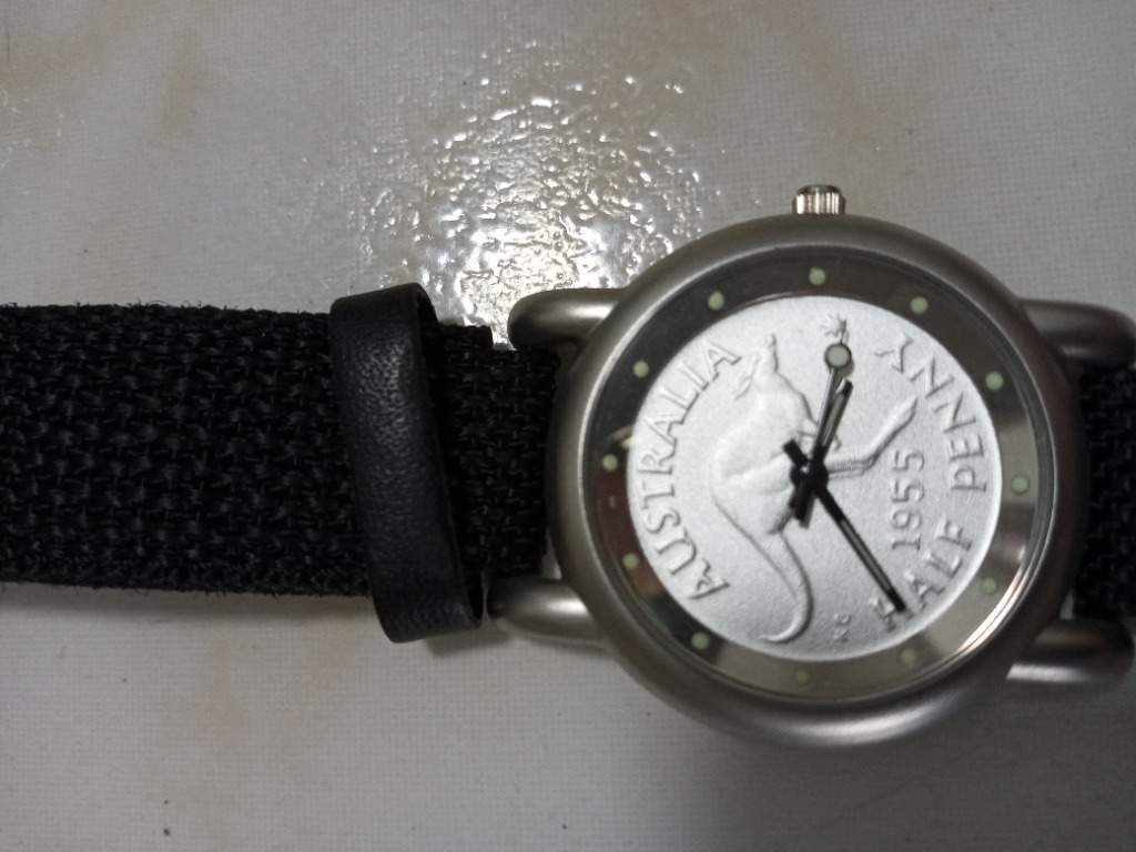 CoinWatch Australia 1955 Half Penny, Women's Fashion, Jewelry ...