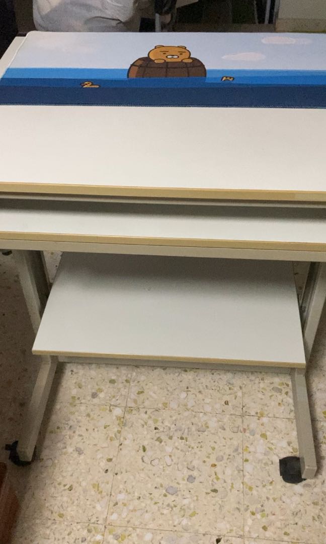 Expandable Computer table , Furniture & Home Living, Furniture, Tables ...