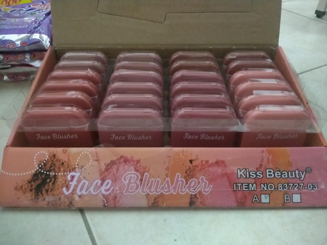 Kiss Beauty blusher, Beauty & Personal Care, Face, Makeup on Carousell