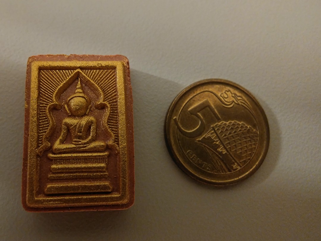 LP Pha Wat kok dok mai mini somdej, Hobbies & Toys, Memorabilia ...