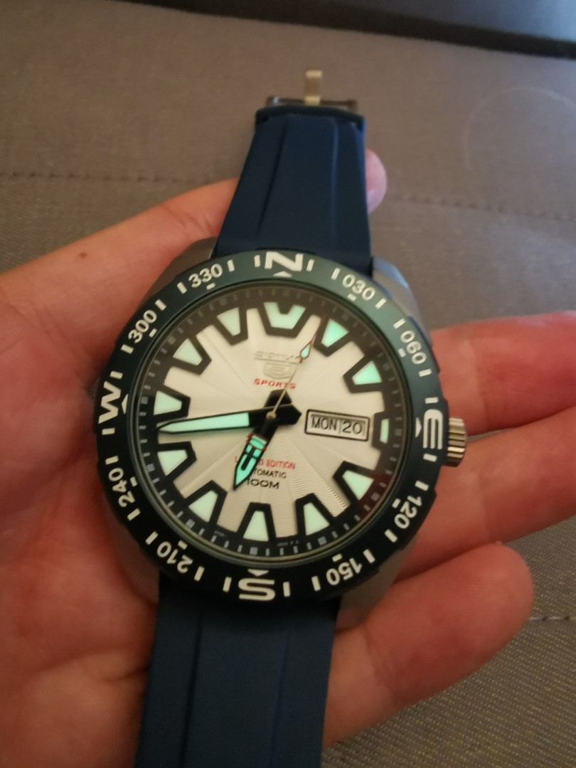 Seiko Mt fuji limited edition watch, Mobile Phones & Gadgets, Wearables ...