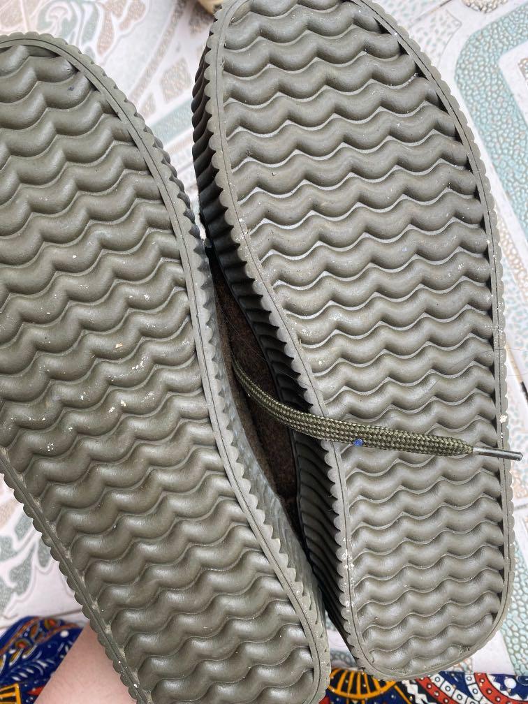 Sembonia Shoe, Women's Fashion, Footwear, Flats on Carousell