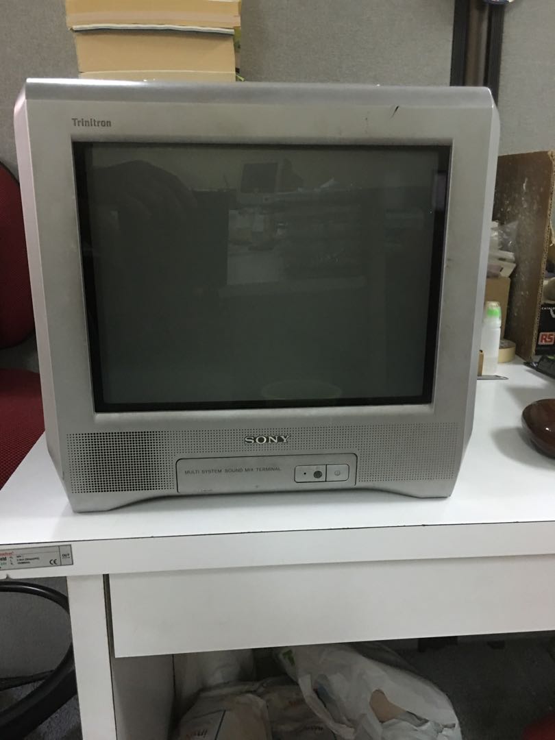 Sony CRT monitor for retro gaming, Video Gaming, Gaming Accessories ...