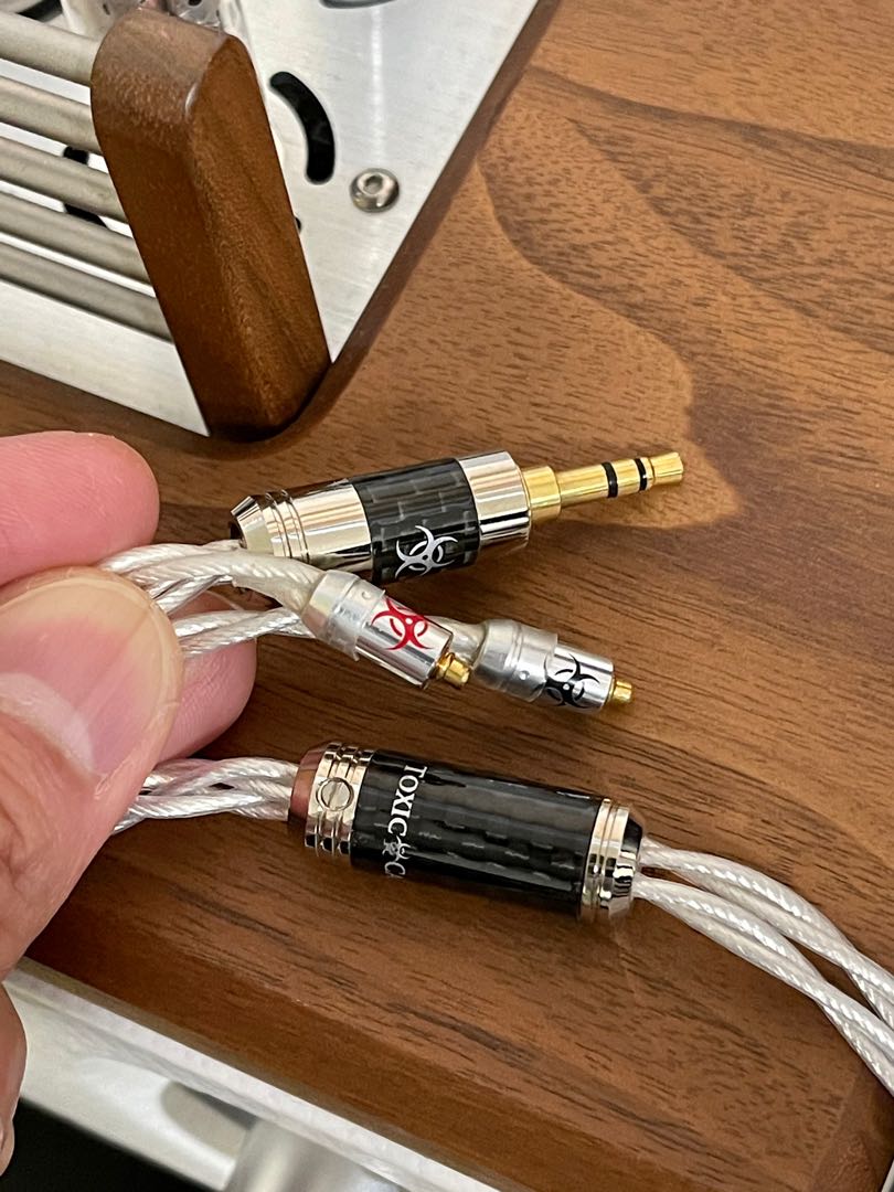 Toxic cables silver widow iem cable mmcx 3.5mm jack, Audio, Portable ...