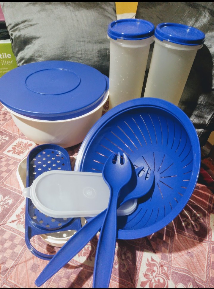 Tupperware Pasta Gift Set, Furniture & Home Living, Kitchenware ...