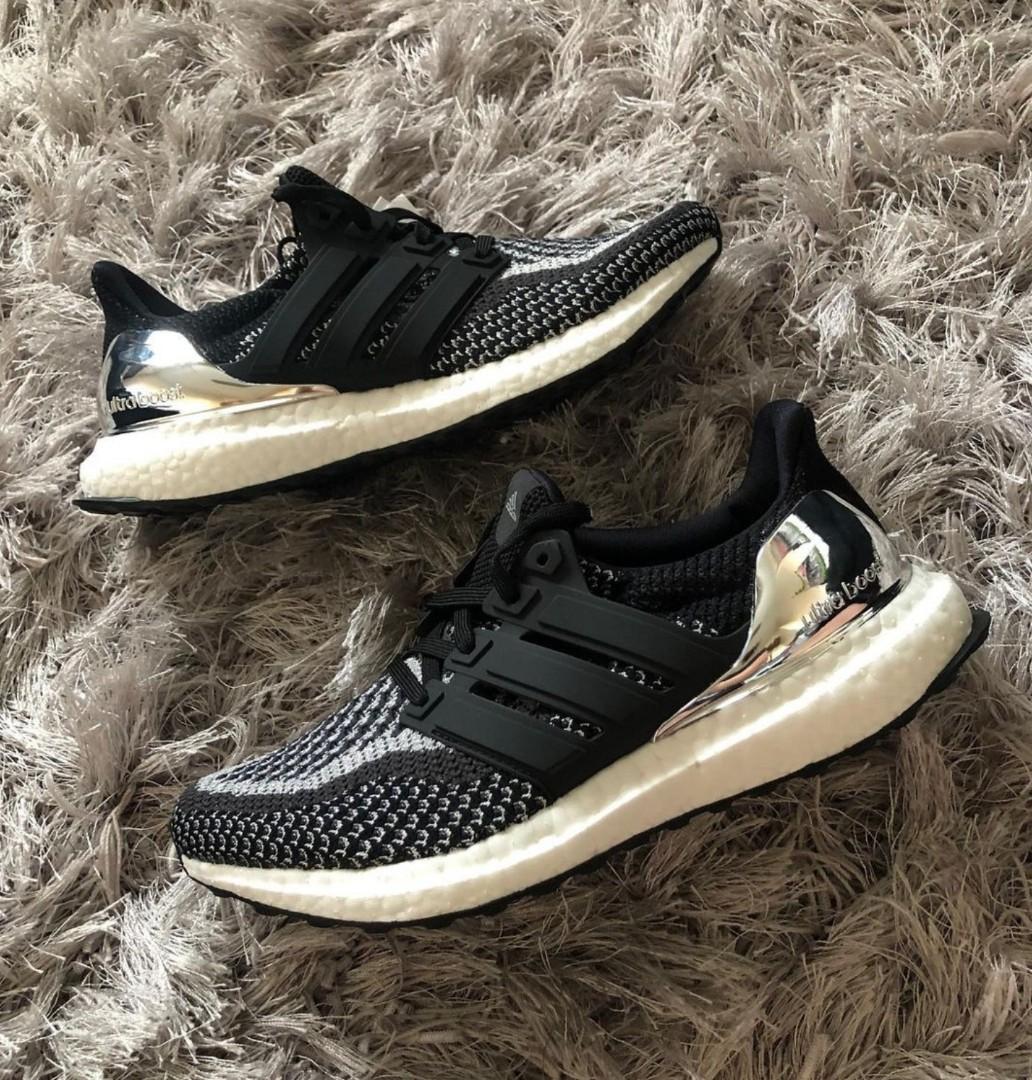 Ultra Boost 2.0 Silver Medal, Men's Fashion, Footwear, Sneakers on ...