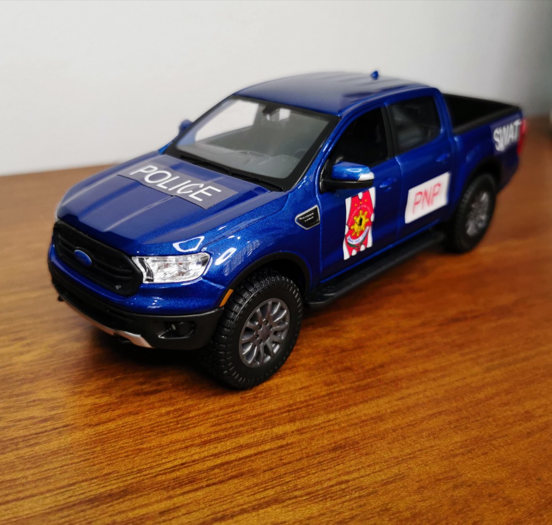 1/27 Ford Ranger PNP SWAT Mobile Unit Diecast Scale Model Toy Car Color ...
