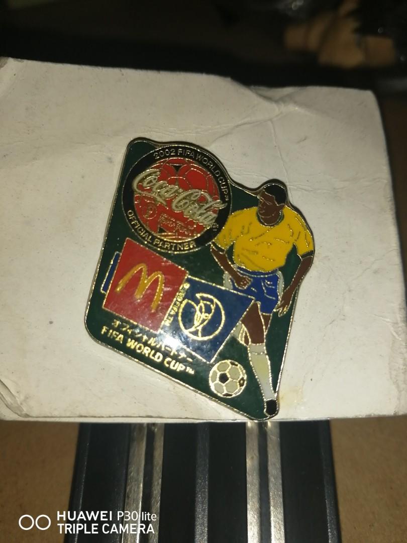 2002 Fifa World Cup Coca-Cola Brooch, Women's Fashion, Jewelry ...