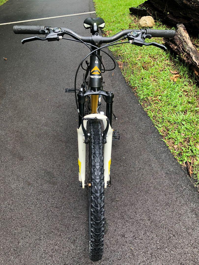 Beautiful MERIDA MATTS 10 26" Hardtail 3x7 21gears mountain bike mtb ...