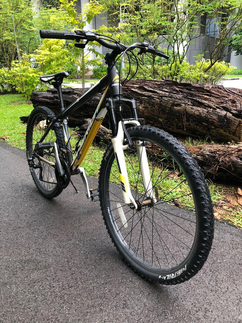Beautiful MERIDA MATTS 10 26" Hardtail 3x7 21gears mountain bike mtb ...