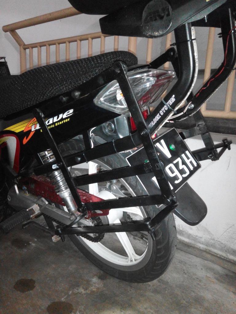 Honda wave Givi heavy duty rack + removable customise rack, Motorcycles ...