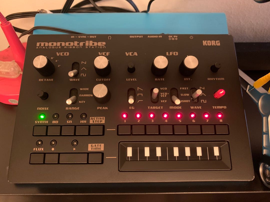 Korg Monotribe - Analogue Synthesizer, Hobbies & Toys, Music & Media ...