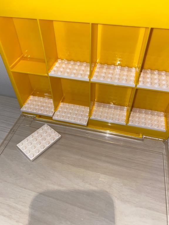 LEGO Yellow Display Case Small Authentic official Minifigure - For 8 ...