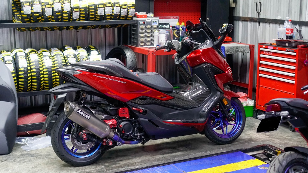 Moto Lassy Singapore Honda Forza 350 2020 2021 Version 5 H2C Aluminium ...