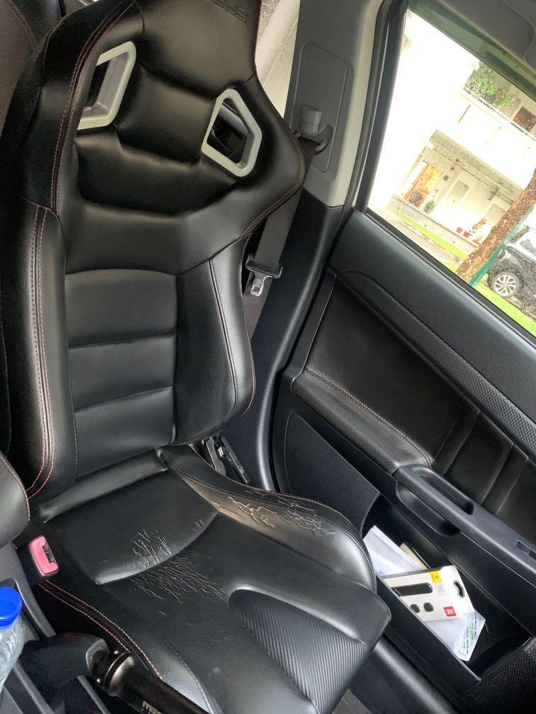 SSCUS semi bucket seat, Car Accessories, Accessories on Carousell