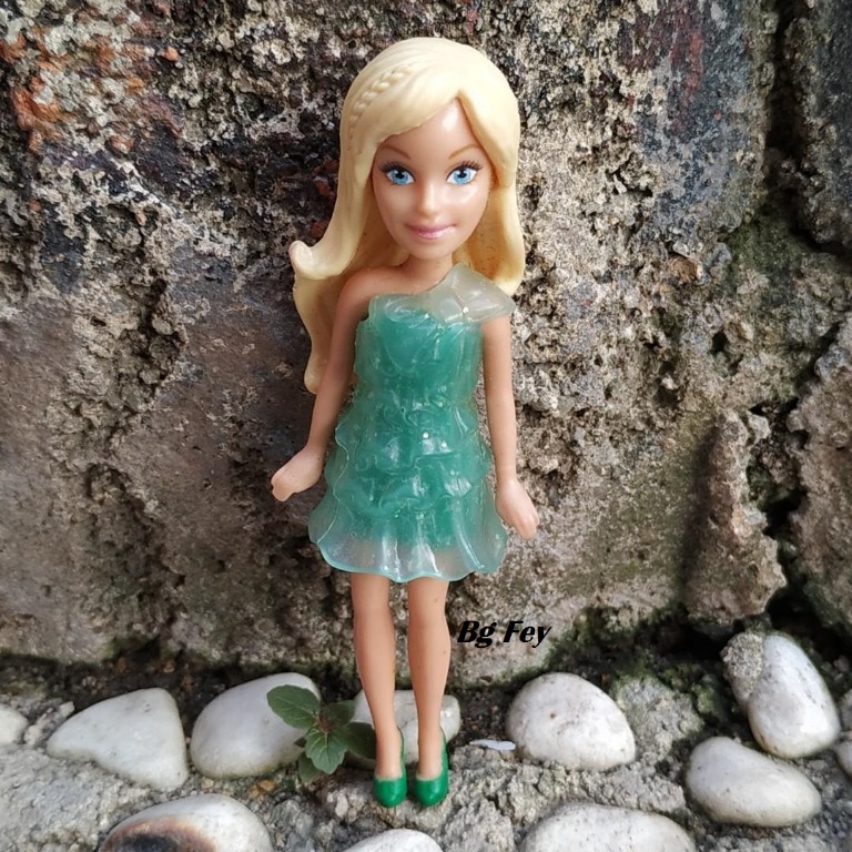 Mattel 2014 Barbie PVC Figure #1, Toys & Collectibles, Mainan di Carousell