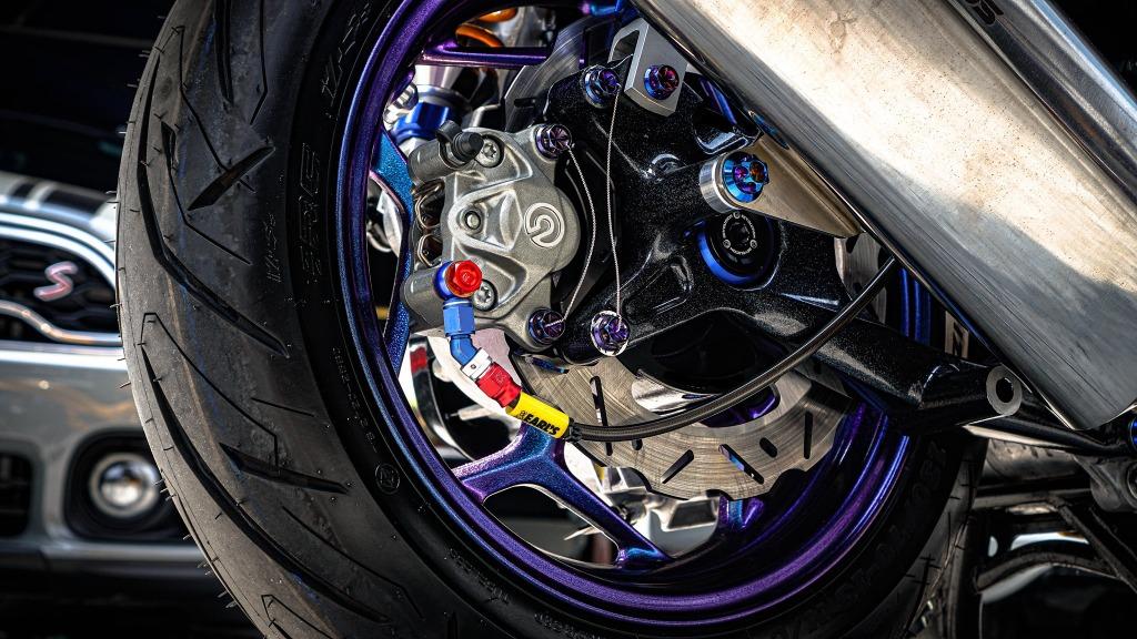 Moto Lassy Singapore Honda PCX 160 2021 Version 4 H2C Aluminium Foot ...