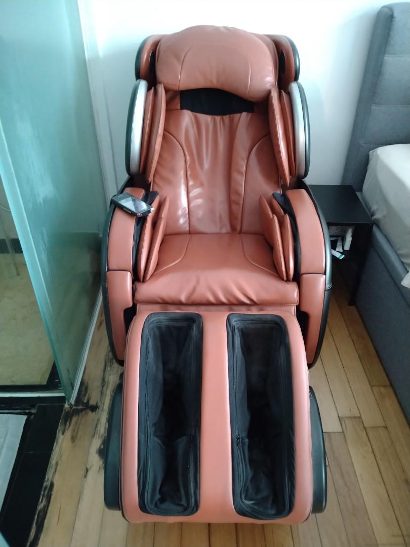 Osim UInfinity Massage Chair - Fire Sale, Furniture, Others on Carousell
