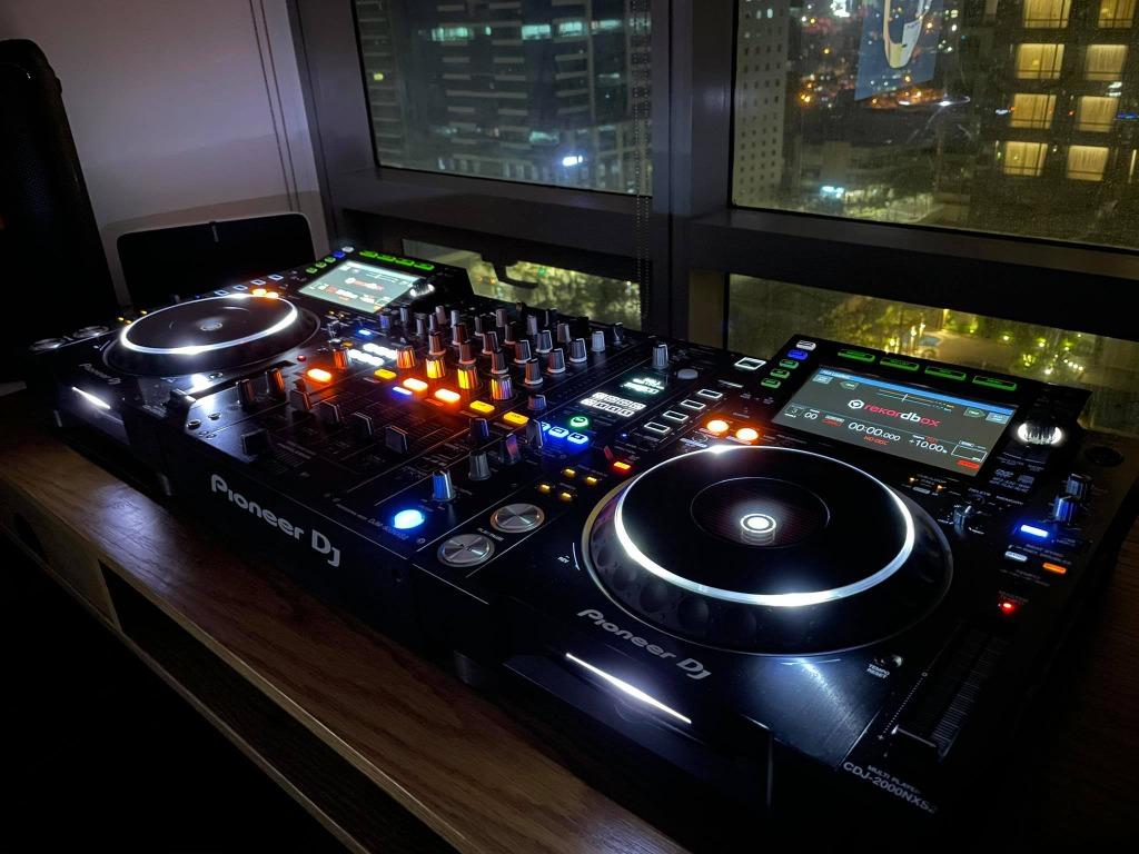 Pioneer CDJ-2000NXS2/ DJM-900NXS2, Audio, Portable Music Players on ...