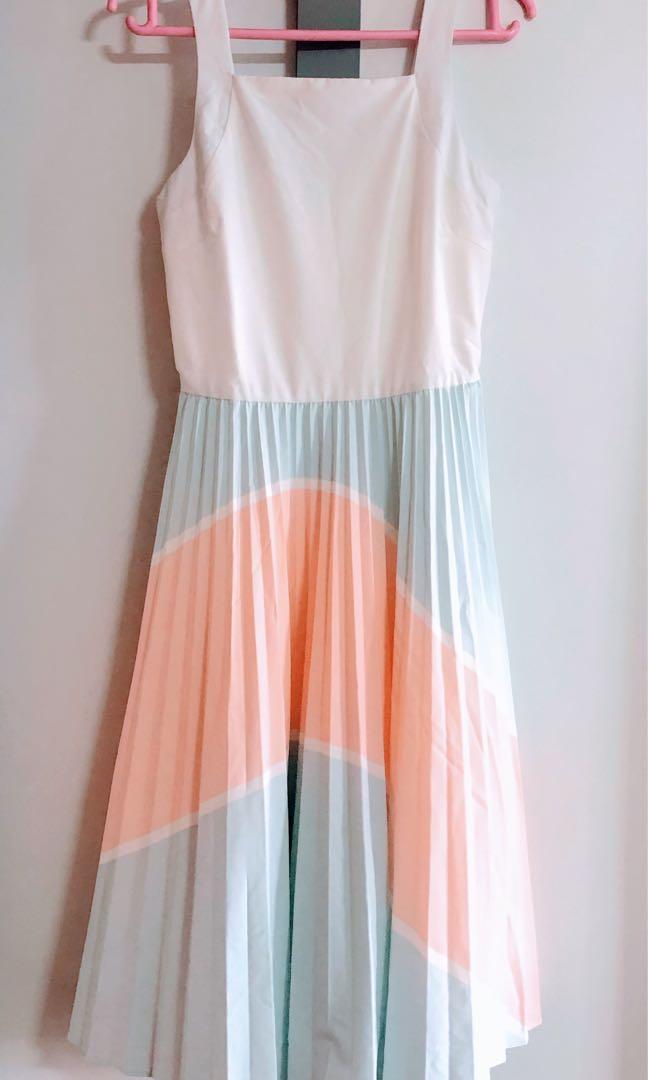 Thread Theory Milky Waves dress (white), Women's Fashion, Dresses ...