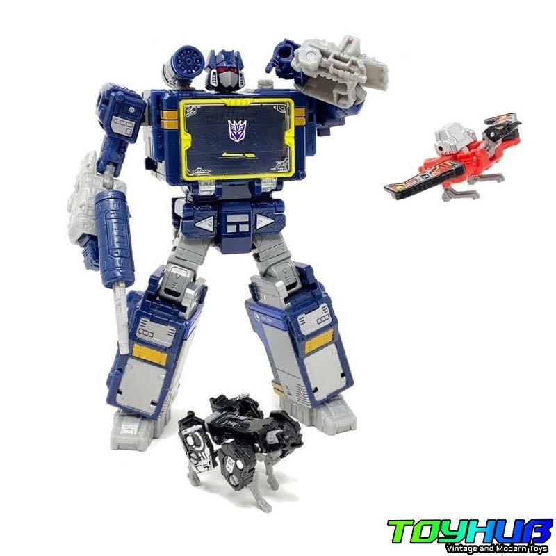 Transformers Earthrise WFC Netflix Soundwave (Brand New and Sealed ...