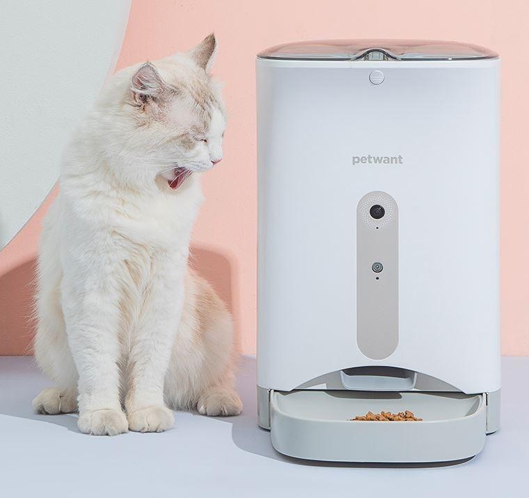 全新行貨 Petwant WIFi遙控寵物餵食機 WIFI remote pet feeder, 傢俬＆家居, 家居清潔及護理用品, 除蟲用品 ...