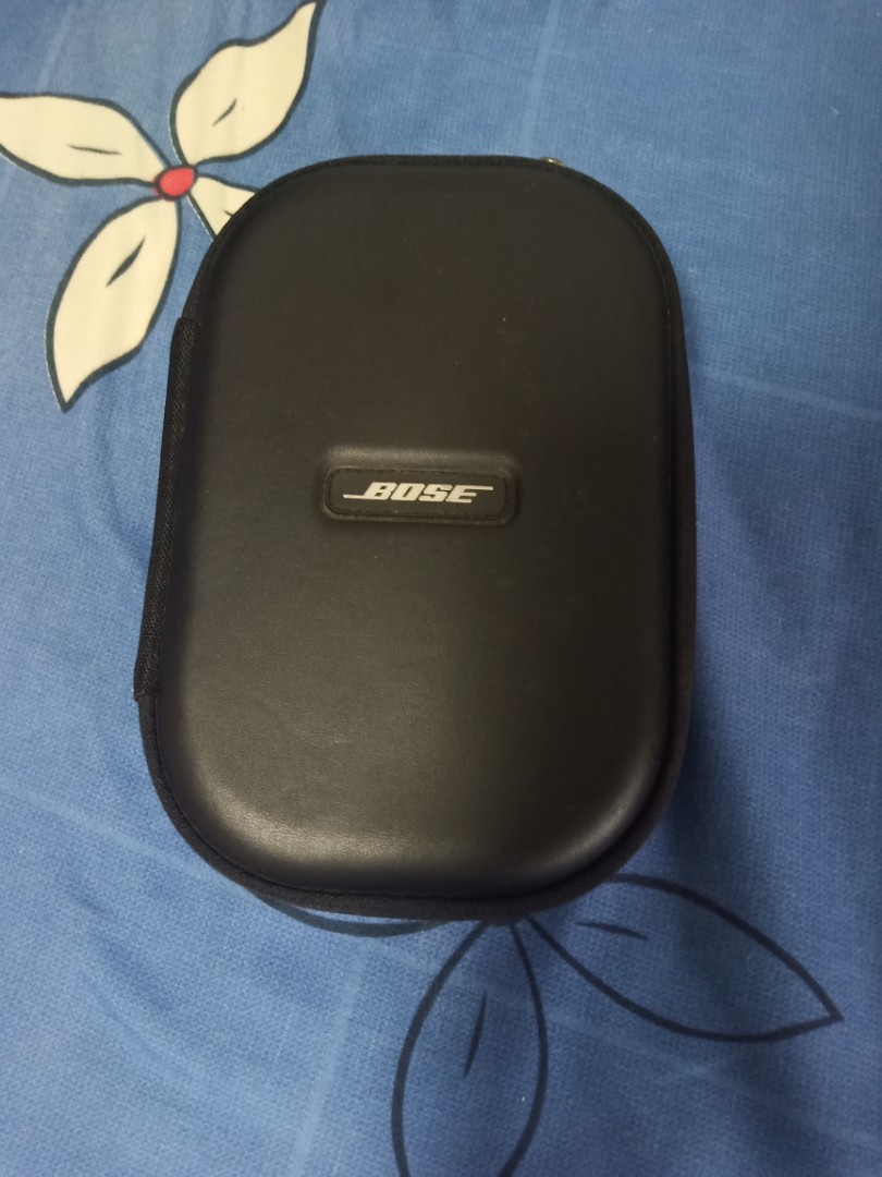 Boss headset. Full package., Audio, Other Audio Equipment on Carousell