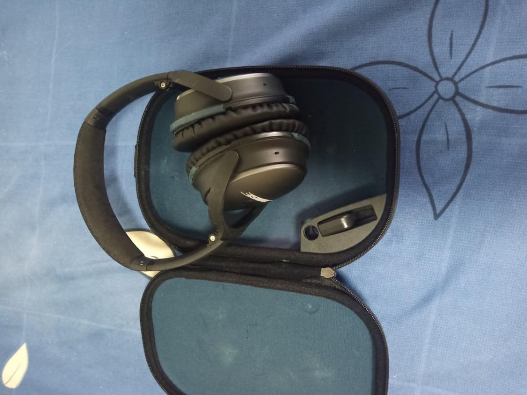 Boss headset. Full package., Audio, Other Audio Equipment on Carousell