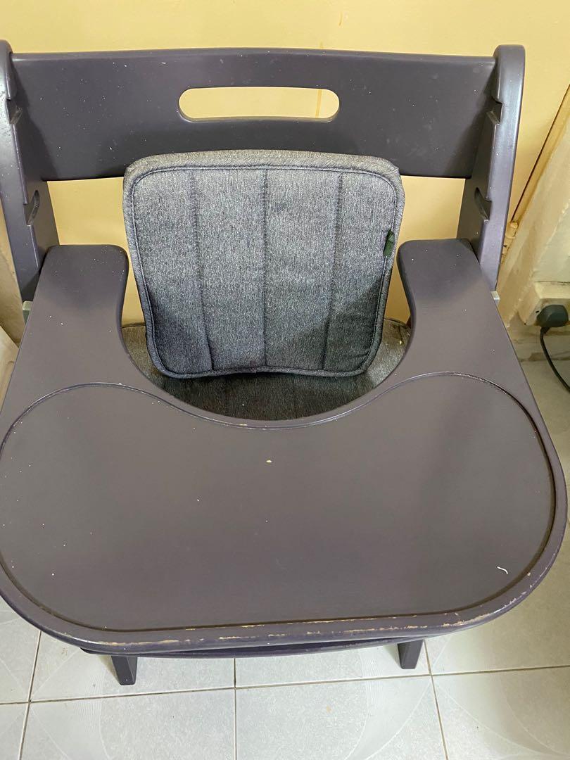 Moji high chair, 傢俬＆家居, 傢俬, 椅子 on Carousell