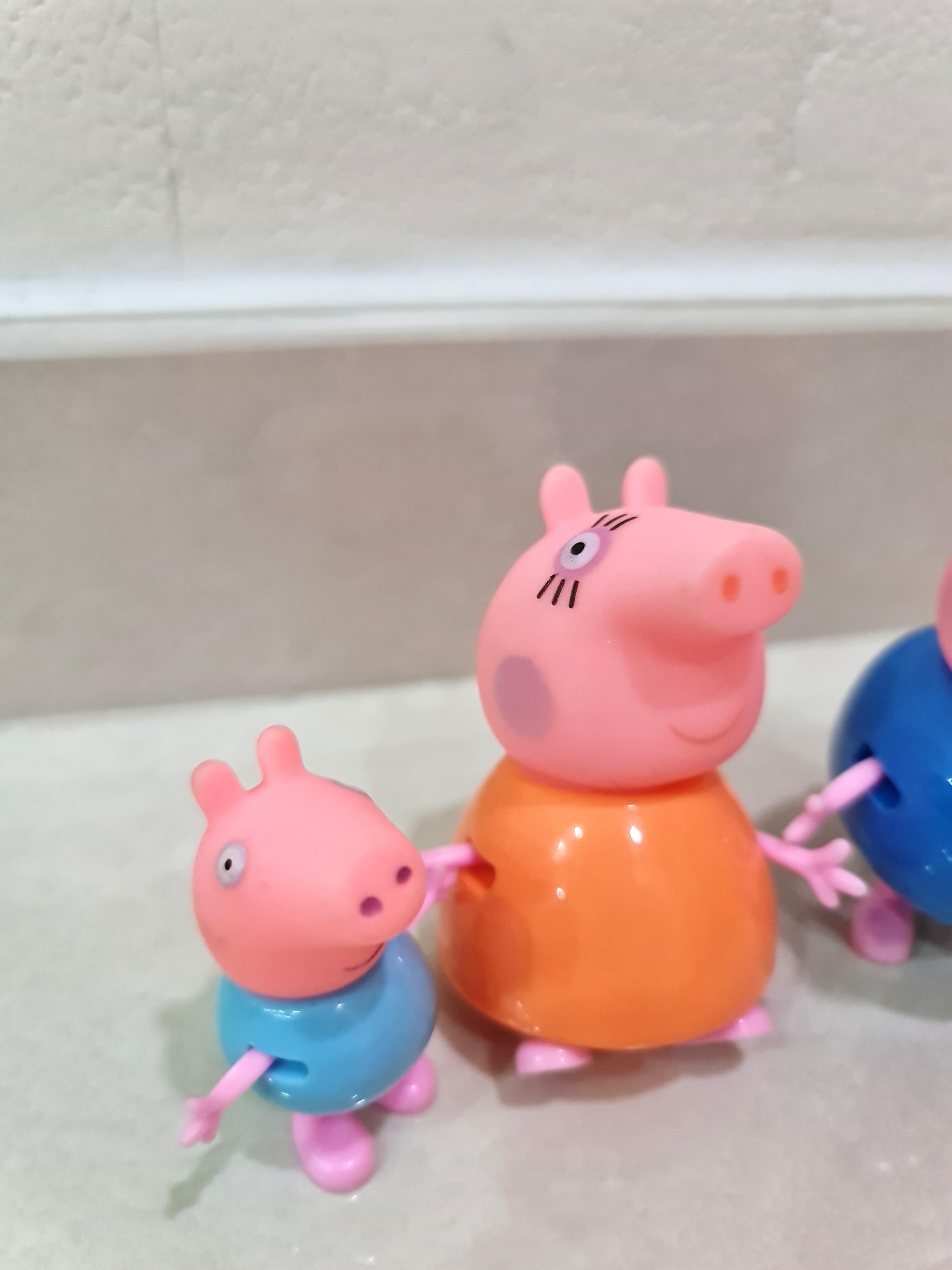 Peppa Pig Family Figurines Toy Set, Hobbies & Toys, Toys & Games on ...