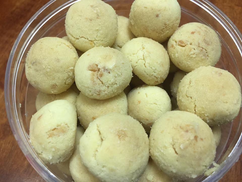 RAYA 2021: KUIH SUJI BADAM, Food & Drinks, Packaged & Instant Food on ...