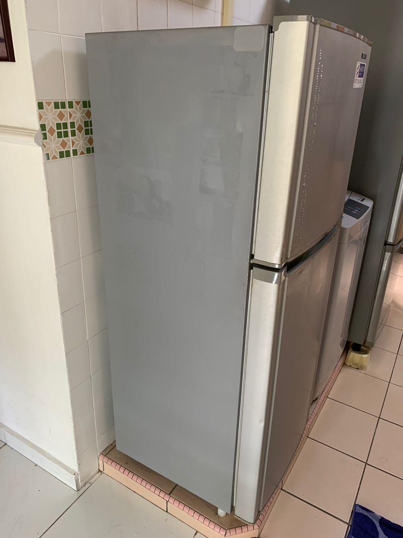 Samsung Fridge 145cm Height, TV & Home Appliances, Kitchen Appliances ...