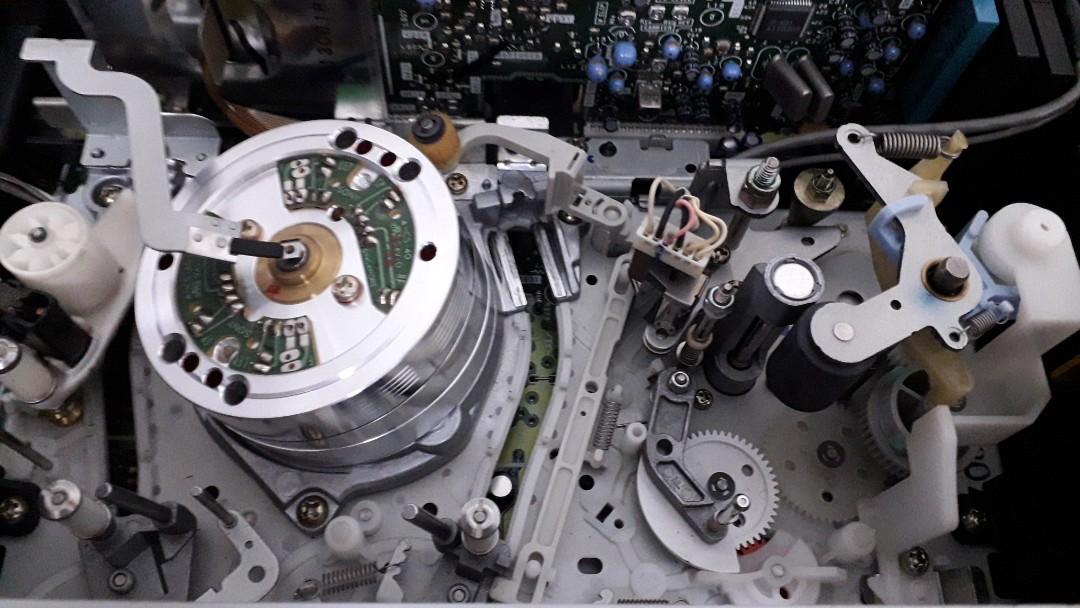 High End Brand New Sony 6 Heads Nicam Hi-Fi Stereo VHS/VCR/Video ...