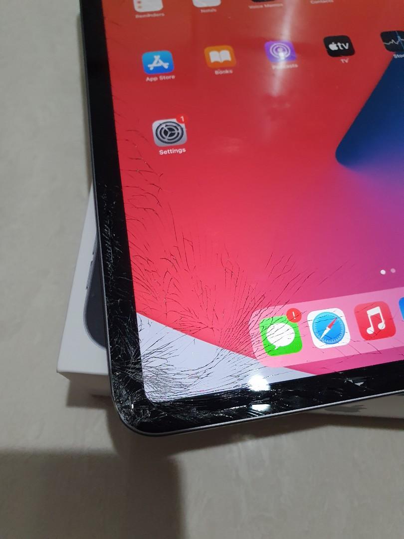 Cracked front Ipad Pro 11" 2018, Mobile Phones & Gadgets, Tablets, iPad ...
