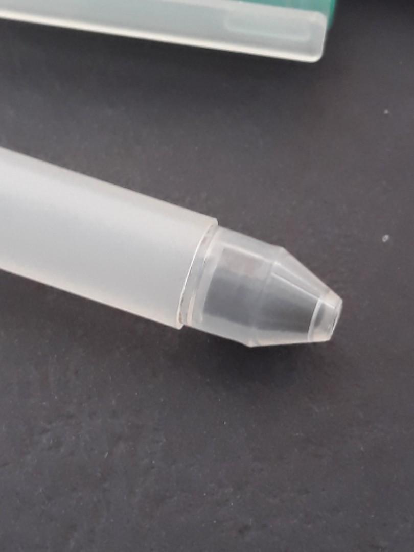 FREE Empty Muji Pen Casing, Hobbies & Toys, Stationery & Craft ...