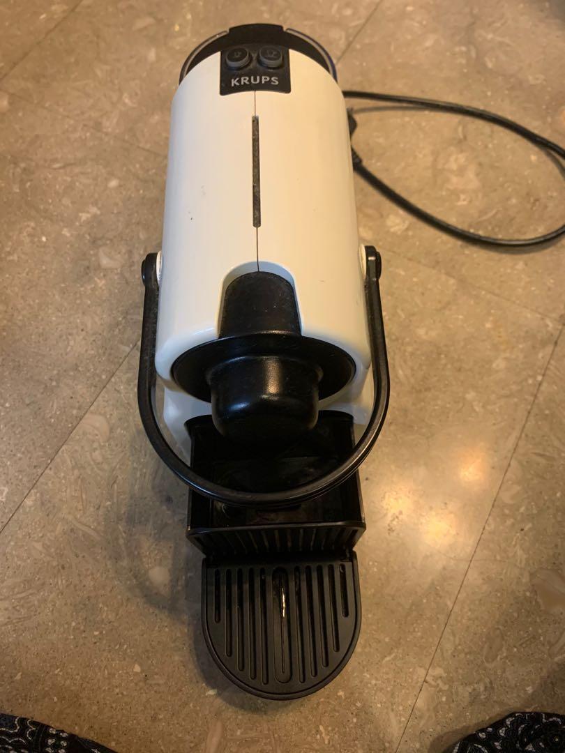 Krups Nespresso Inissia Coffee Machine 1st Gen, TV & Home Appliances ...